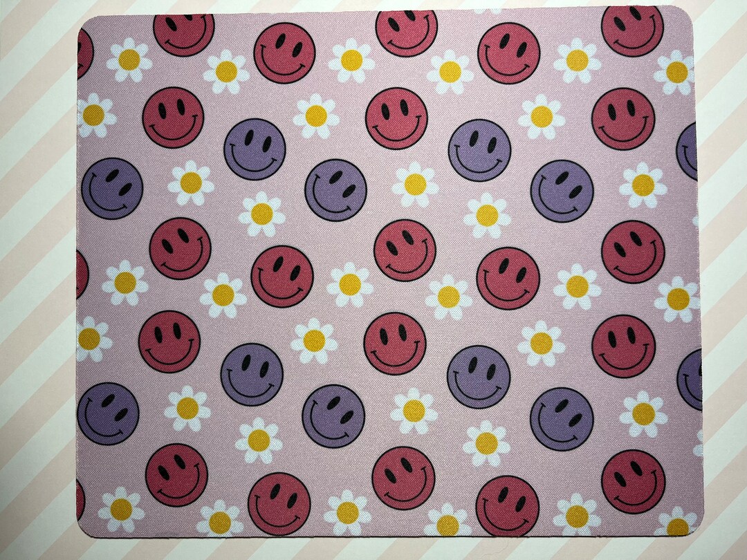 Retro Happy Face Mouse Pad | Daisy Mouse Pad | Retro Daisy Mouse Pad ...