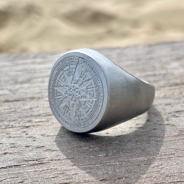 Mens Signet Ring - Etsy UK
