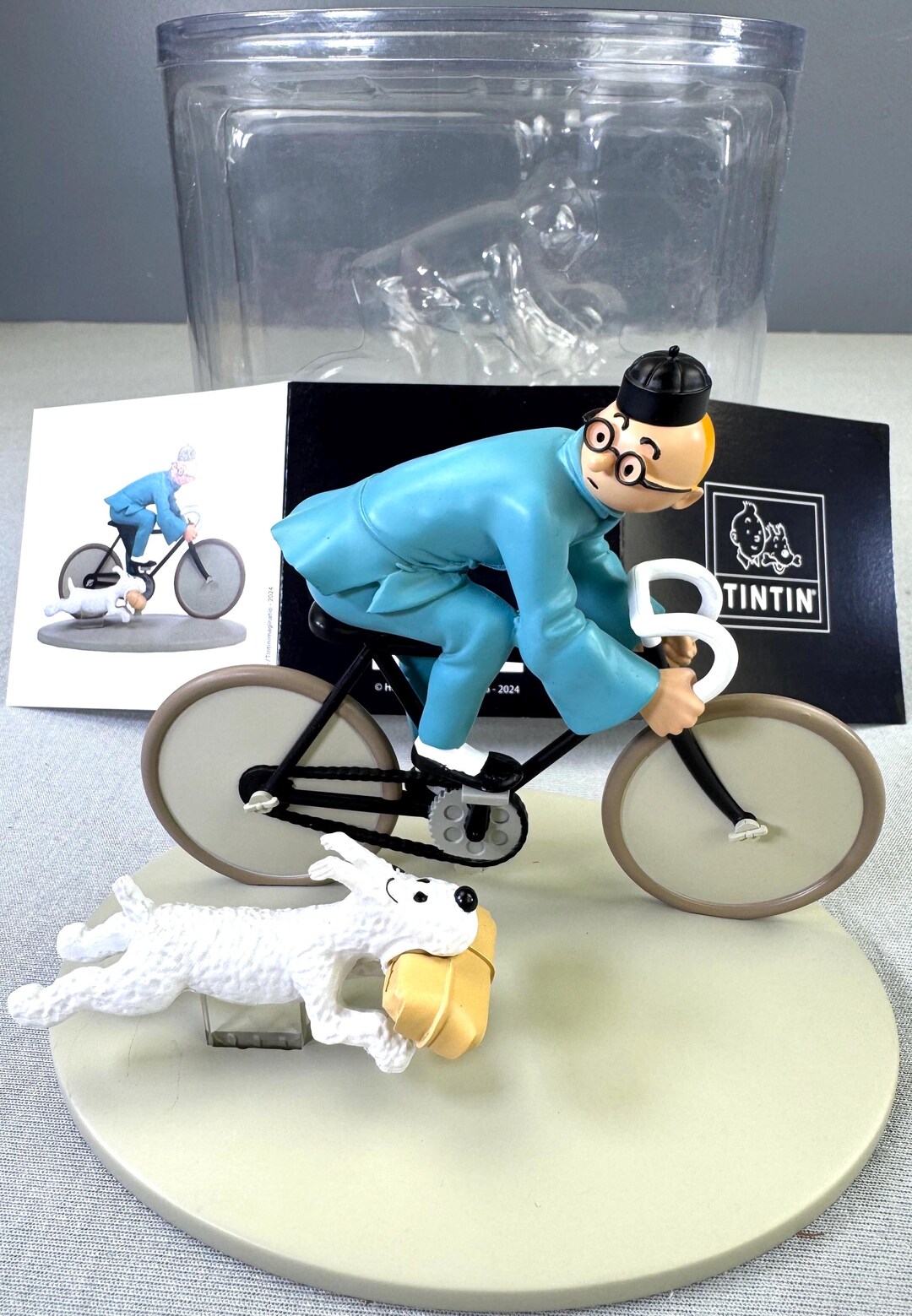 Hors Serie Figurine 42291 Tintin Bicycle: Blue Lotus Colorized 14cm ...