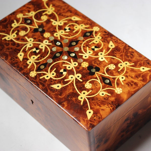 Level Jewelry Box - Etsy