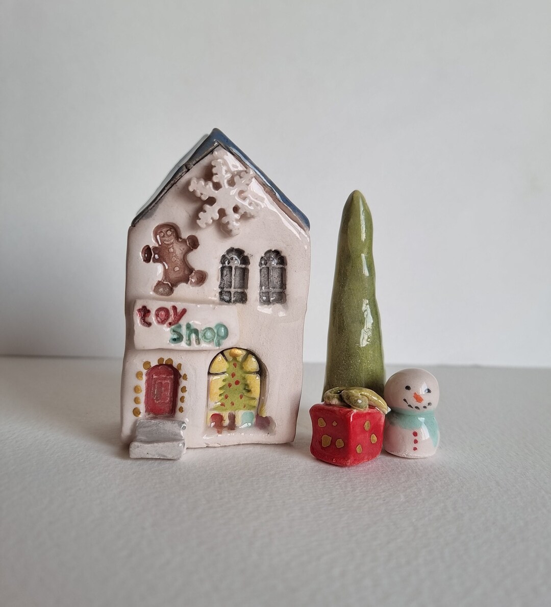 Ceramic Miniature Winter House Set of 4 With Snowman, Ceramic Winter ...