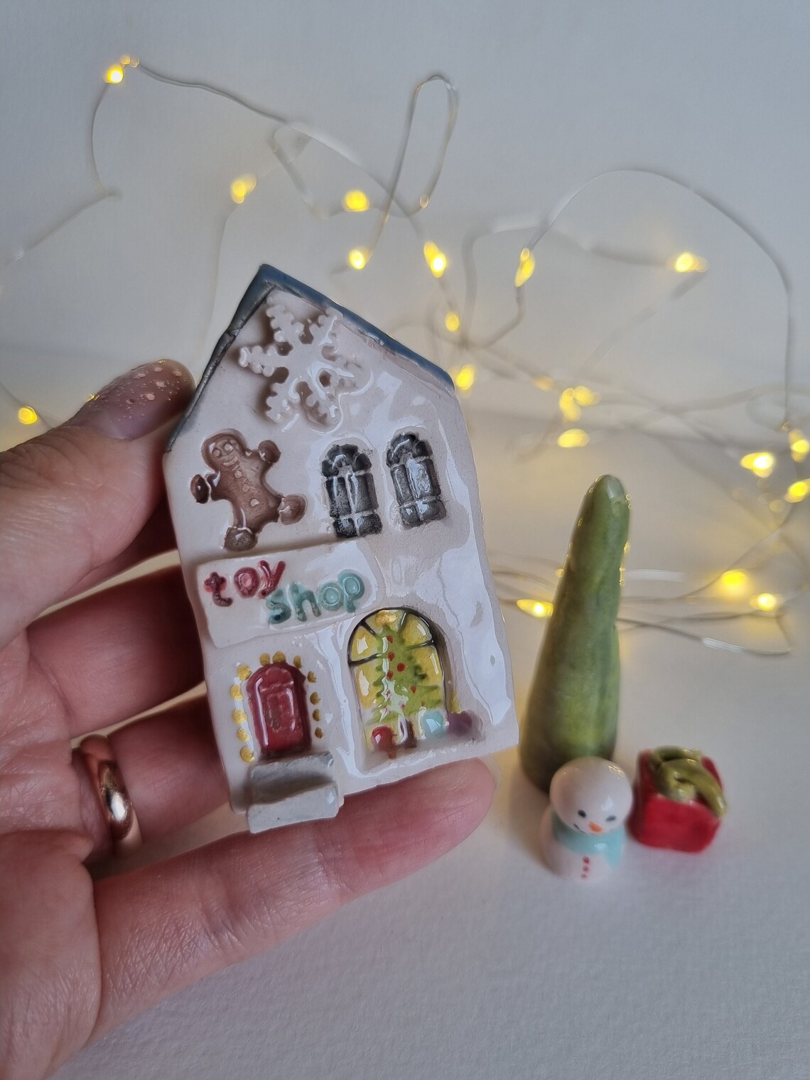 Ceramic Miniature Winter House Set of 4 With Snowman Ceramic - Etsy