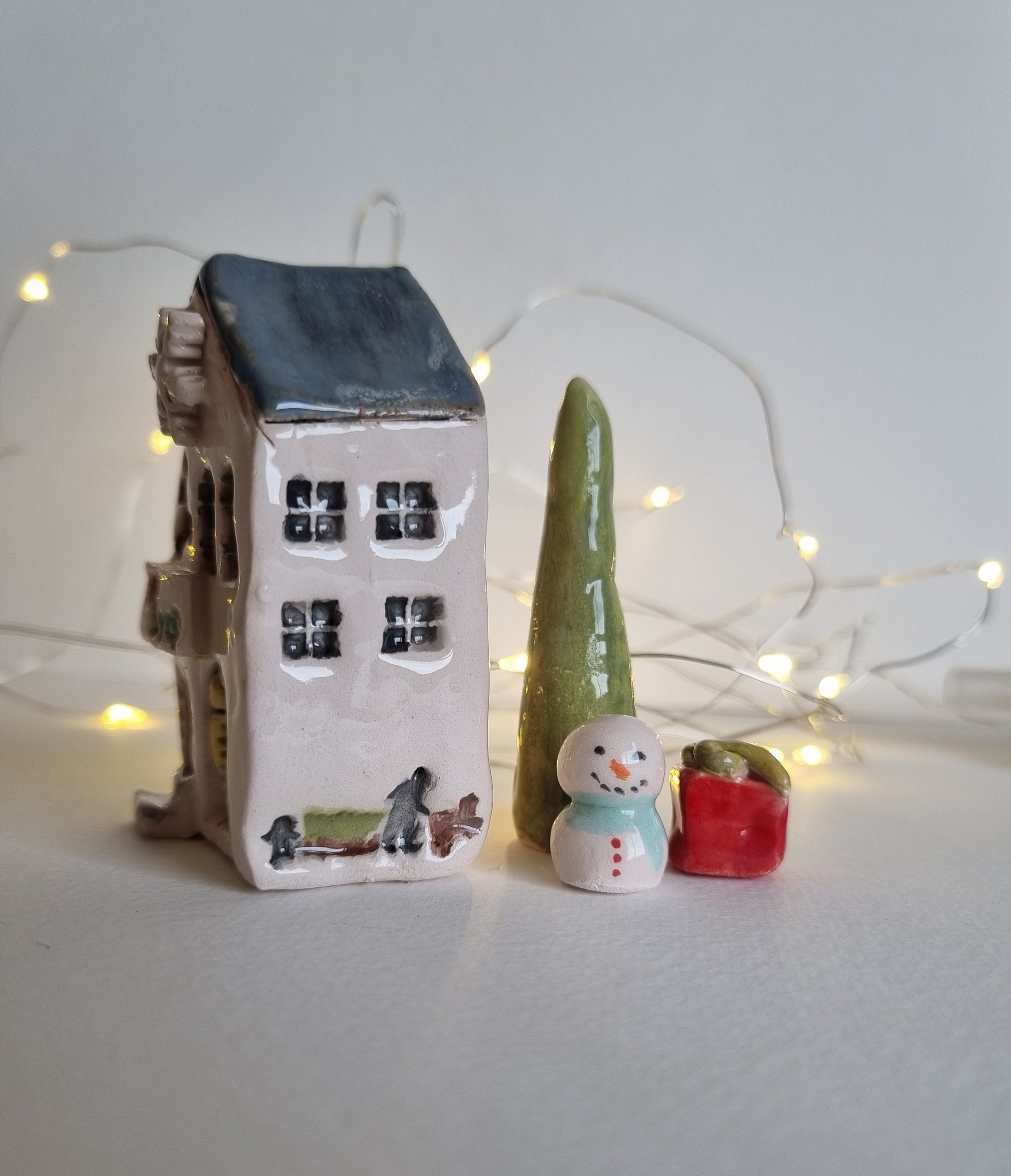 Ceramic Miniature Winter House Set of 4 With Snowman Ceramic - Etsy