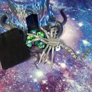 Alien Egg Dice Tower 3d Printed, Ready to Roll! - Etsy