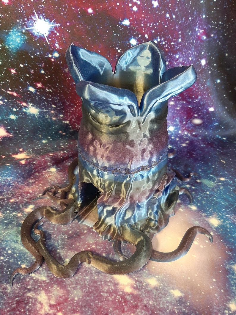 Alien Egg Dice Tower 3d Printed, Ready to Roll! - Etsy