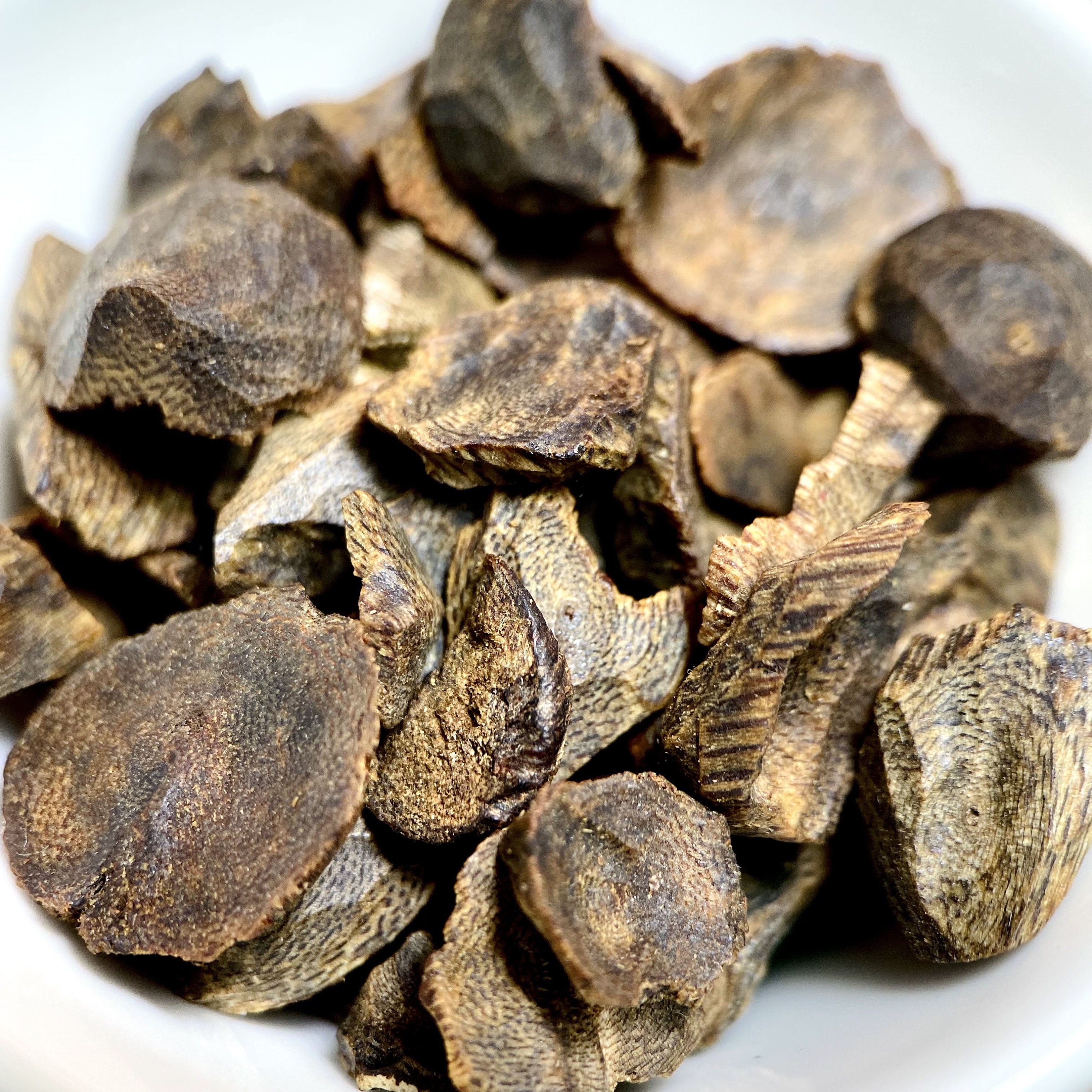 Wild Green Kyara Chips 100% Natural Kynam Kinam Agarwood - Etsy