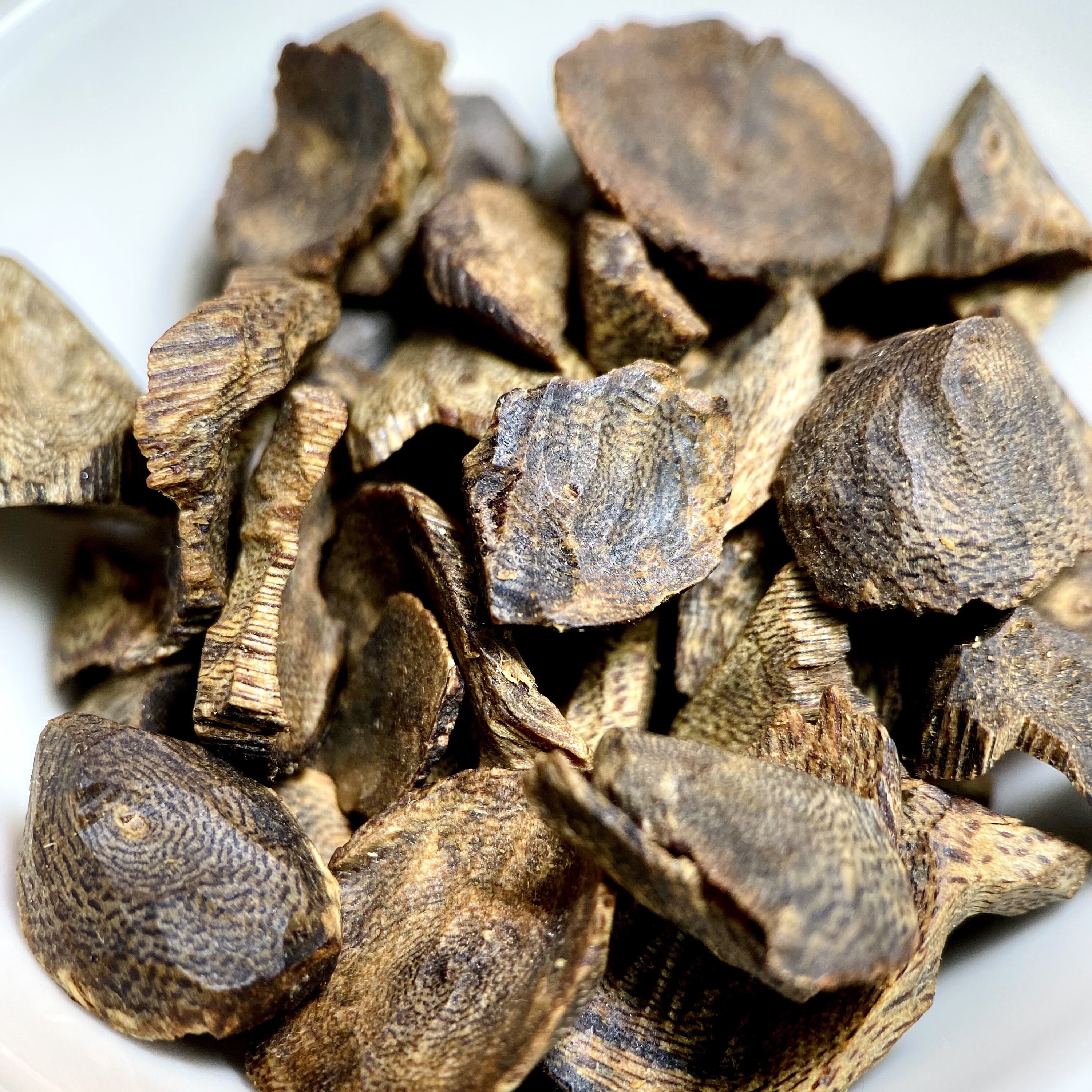 Wild Green Kyara Chips 100% Natural Kynam Kinam Agarwood - Etsy