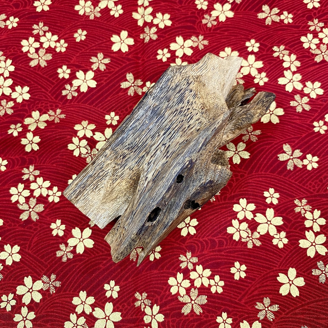 Green Kyara Piece 70 Grams 100% Naturally Cultivated Kynam Kinam ...