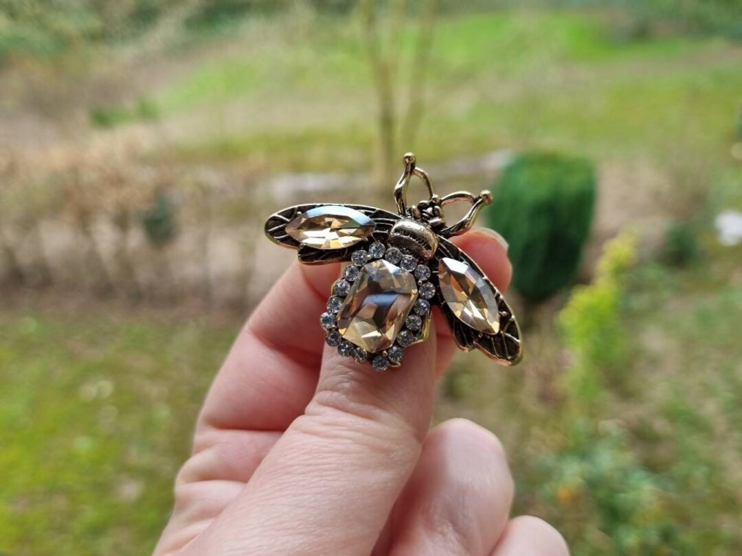 Bee Brooch Insect Brooch Golden Rhinestone Brooch - Etsy