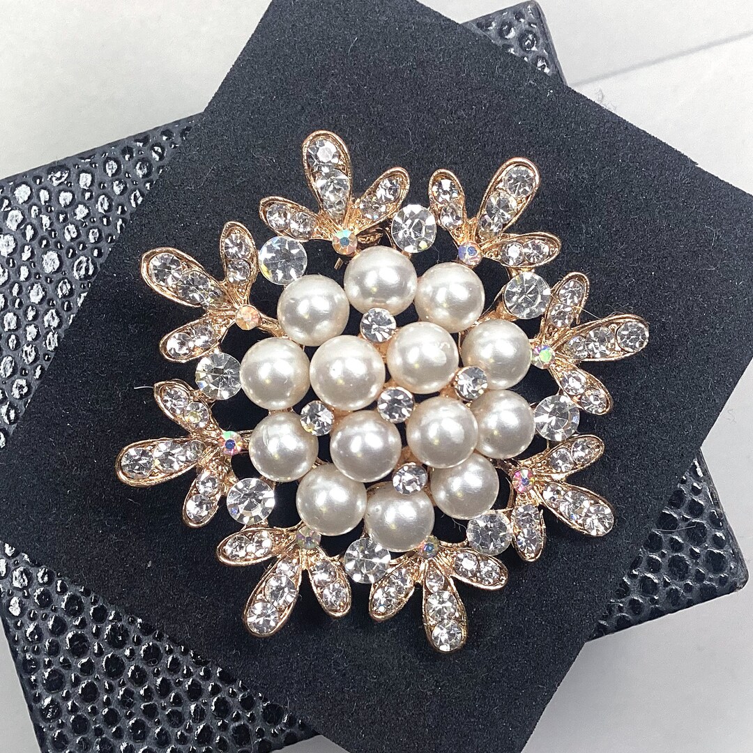 Vintage Big Round Pearl Brooche Pin Femme Crystals Gatsby Clear Beads ...