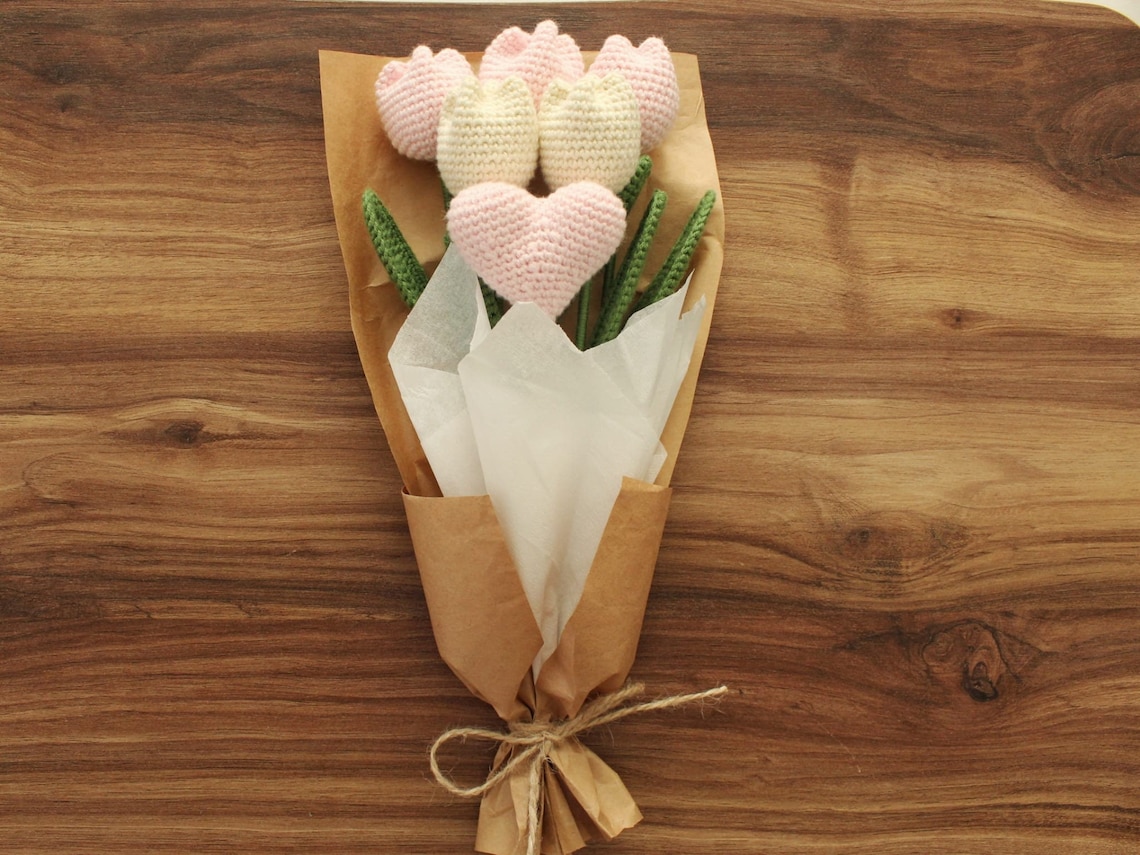 Crochet Tulip Bouquet Handmade Knitted Tulip Flowers - Etsy