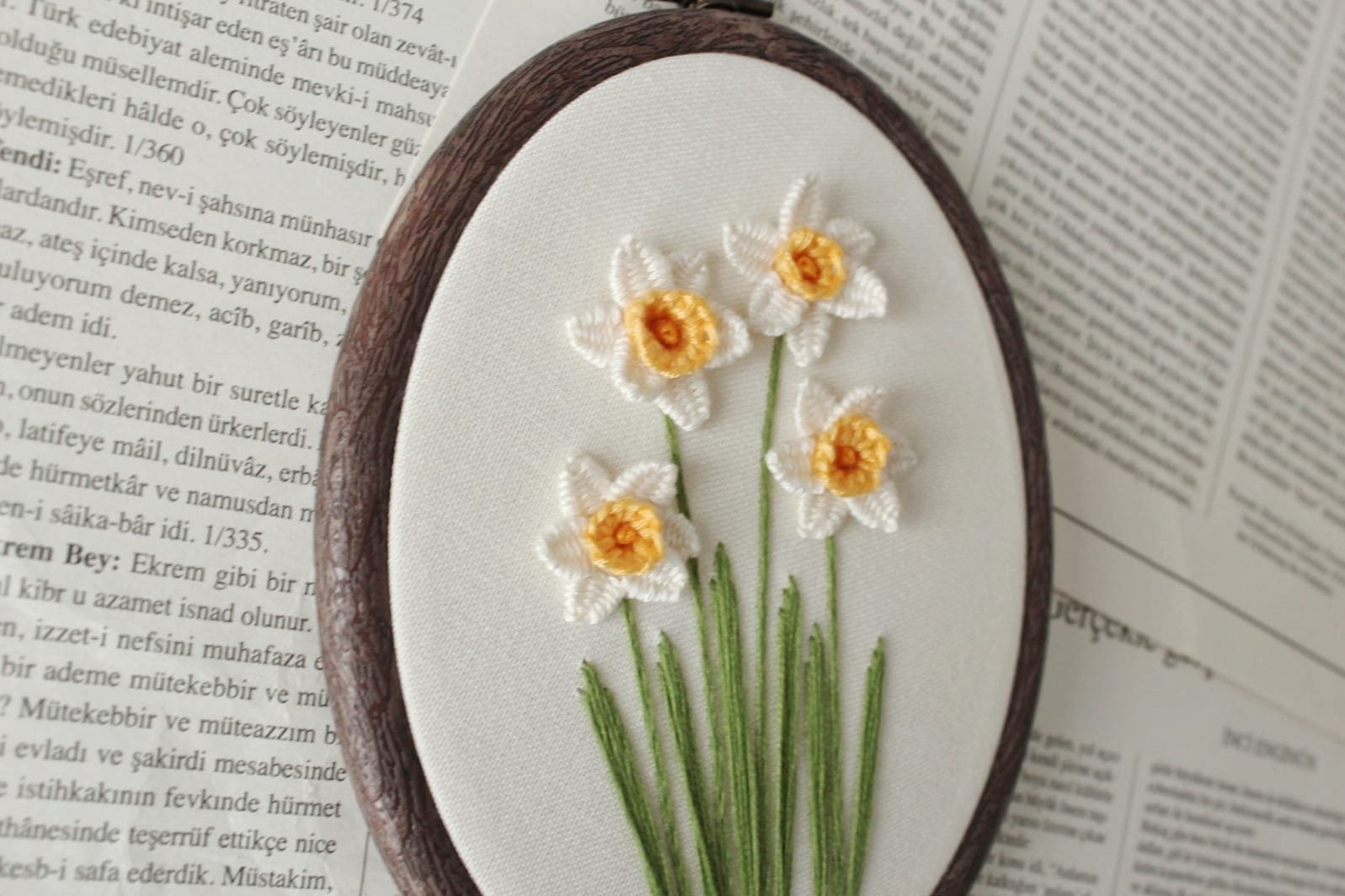 Daffodil Embroidery Hoop Art - Narcissus Flower Embroidery Wall Decor ...