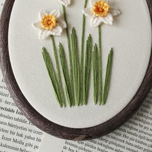 Daffodil Embroidery Hoop Art - Narcissus Flower Embroidery Wall Decor ...