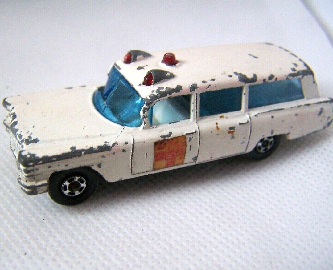 Matchbox Superfast, Ambulance, S&S Cadillac, Die Cast Model, Emergency ...