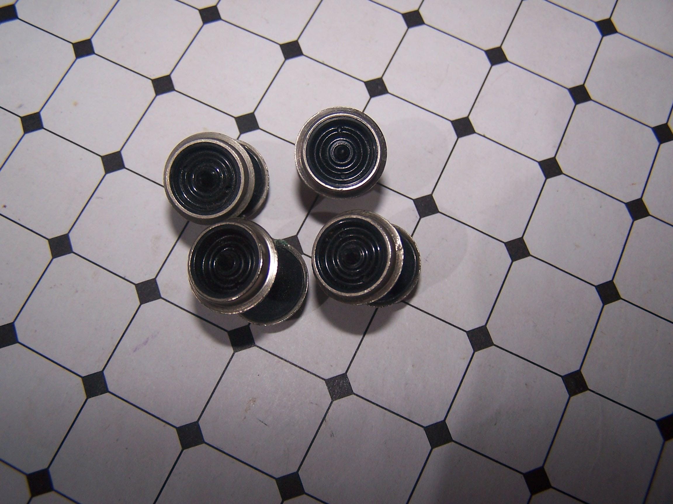 Model Railway, Wheels, OO Gauge Wheels , Quantity 4, 14 Mm Diameter ...