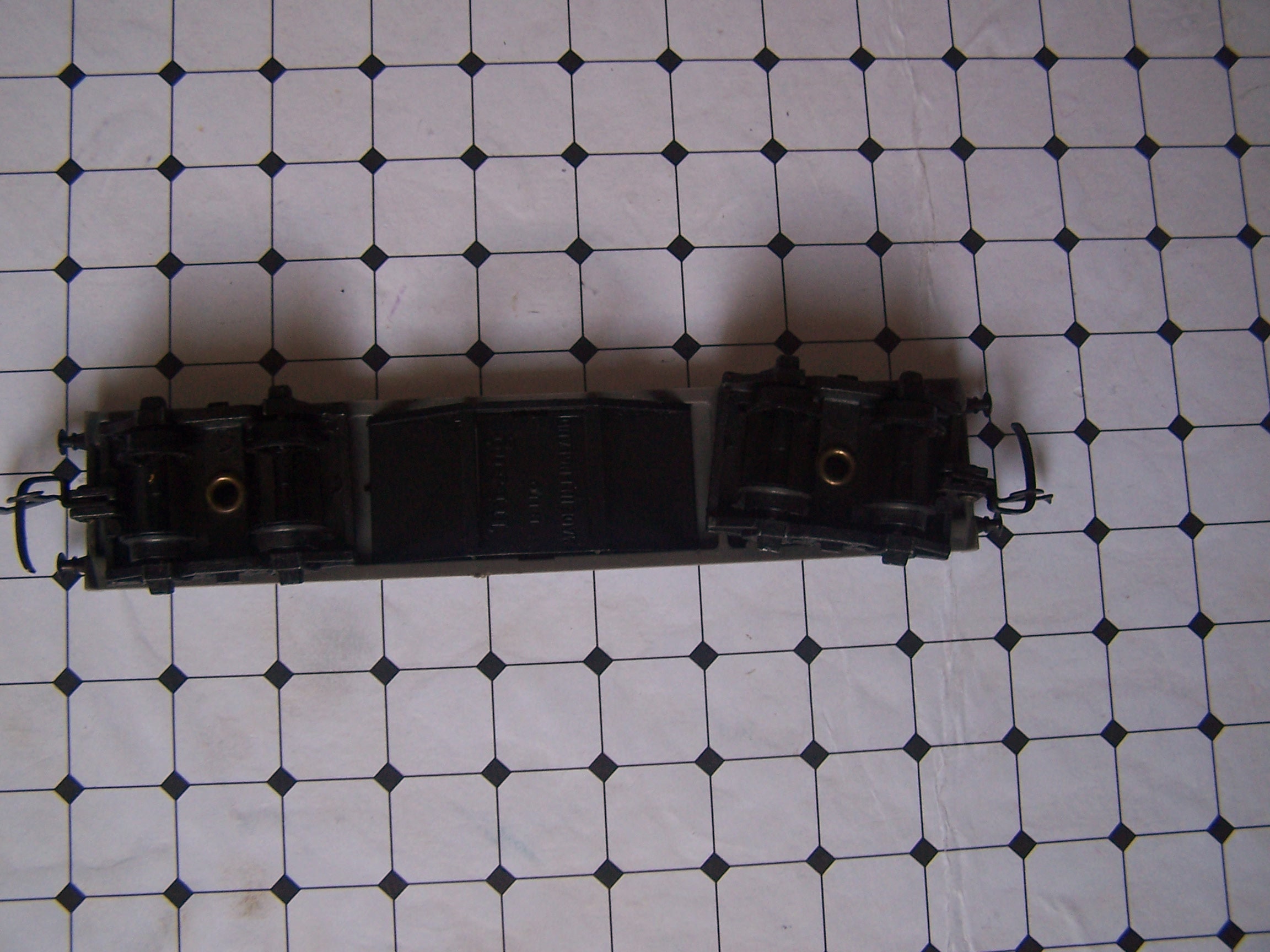 Model Railway, Tri-ang, Bogie Bolster Wagon , R110, OO Gauge, Grey ...