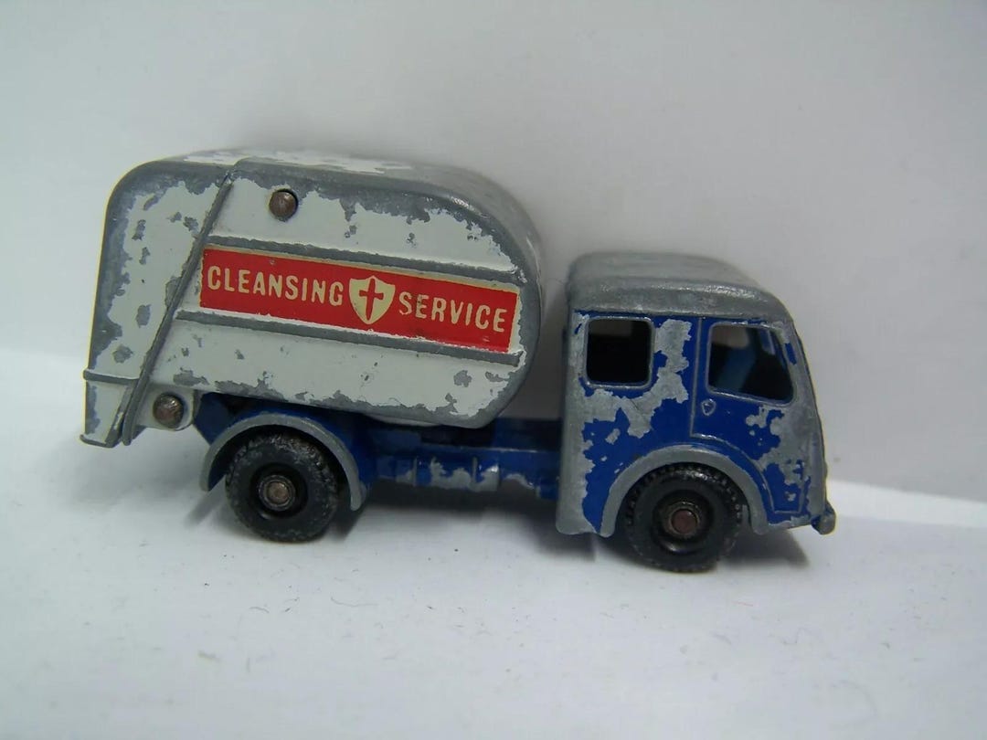 Matchbox, Dennis, Tippax, Refuse Collector, Number 15c, Die Cast Model ...