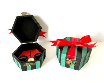 Coraline Button Eyes - Etsy