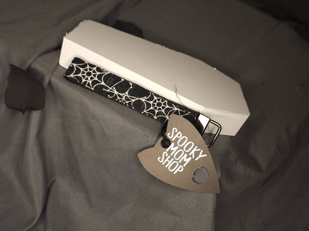 Alternative Keychain - Etsy