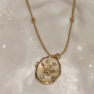 14K Gold Angel Oval Necklace, Vintage Shell Locket Necklace, Fairy ...