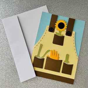 Handmade Gradening Apron Card |fun | Flowers - Etsy