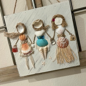 COASTAL DECOR / SEASHELL Girlfriends at the Beach / Seashell Divas ...