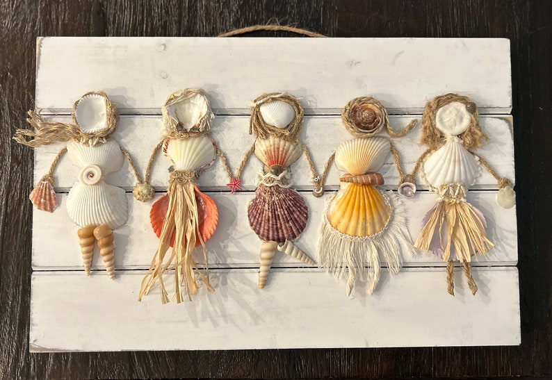 SEASHELL PEOPLE /seashell Girlfriends at the Beach / Coastal Decor - Etsy