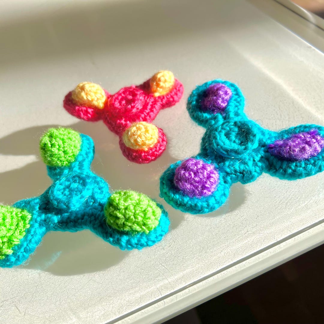 Crochet Fidget Spinner Flower Pattern | Handheld Fidget Spinner Pattern ...