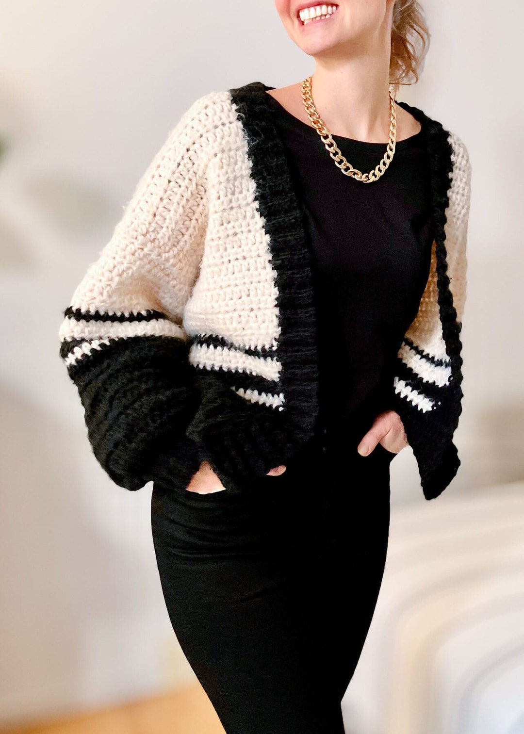 Easy Chunky Crochet Cardigan Pattern With Long Sleeves and Color Block ...