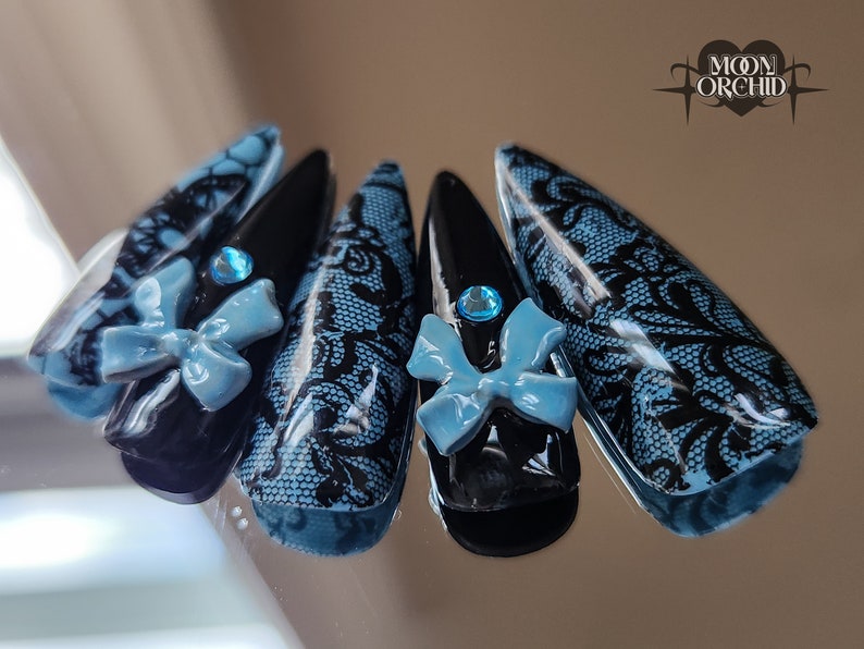 Blue Laced W/ Love | Press on Nails | Blue Press on | Goth Kawaii Nails ...