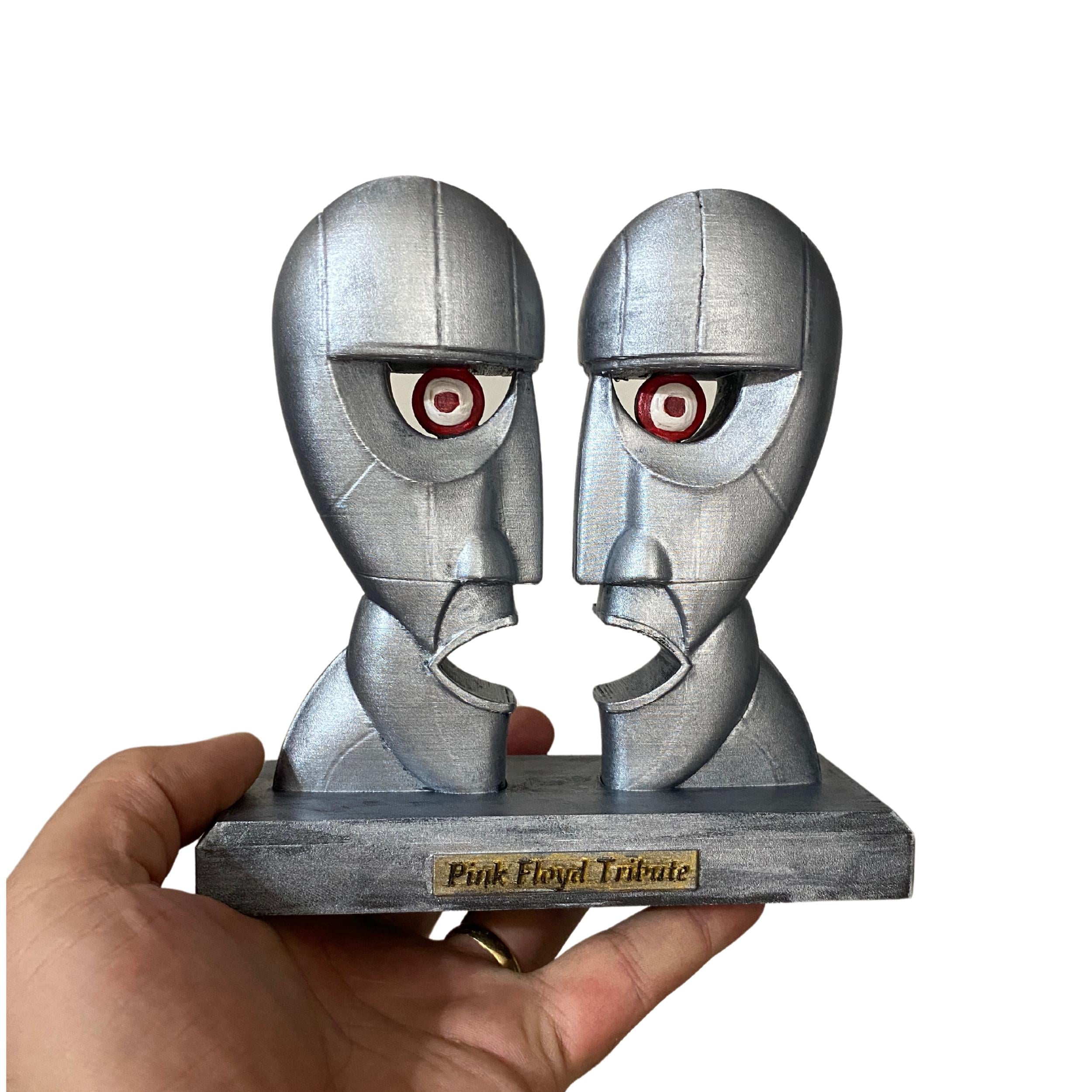 Division Bell - Pink Floyd - Sculpture Heads - Desktop Division Bell - Pink Floyd - Sculpture Heads - Desktop