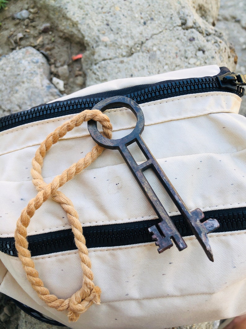 Davy Jones Key Pirates of the Caribbean - Etsy