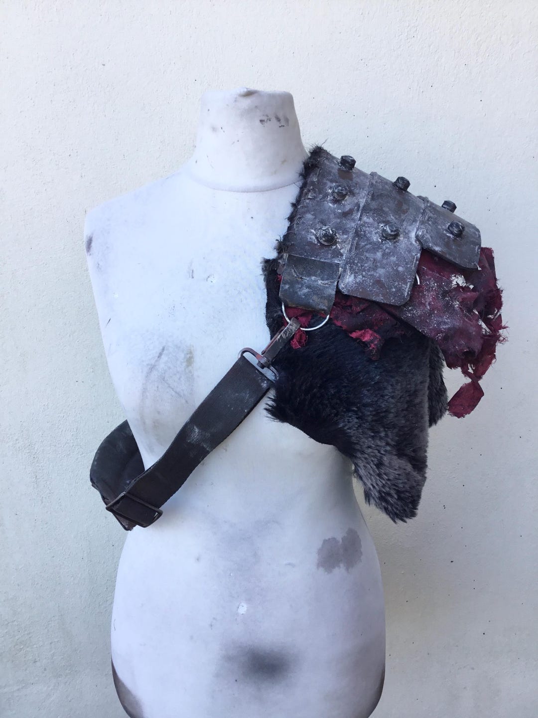 Post Apocalyptic Light Shoulder Armour XL, Mad Max, LARP, Cosplay ...