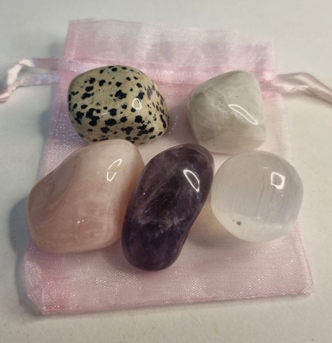 Feminine Divinity Crystal Pack, Divine Feminine Energy Crystals ...