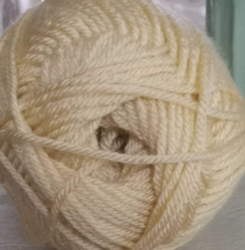 DK Soft Acrylic Yarn Anti-pilling. Large Skein @ 273 Yards. Deramores. - Etsy