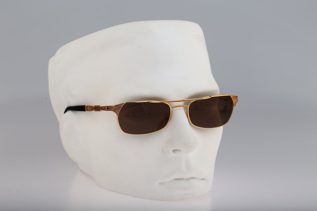 Look 495 032, Vintage 90s Gold Small Rectangle Aviator Sunglasses Men ...