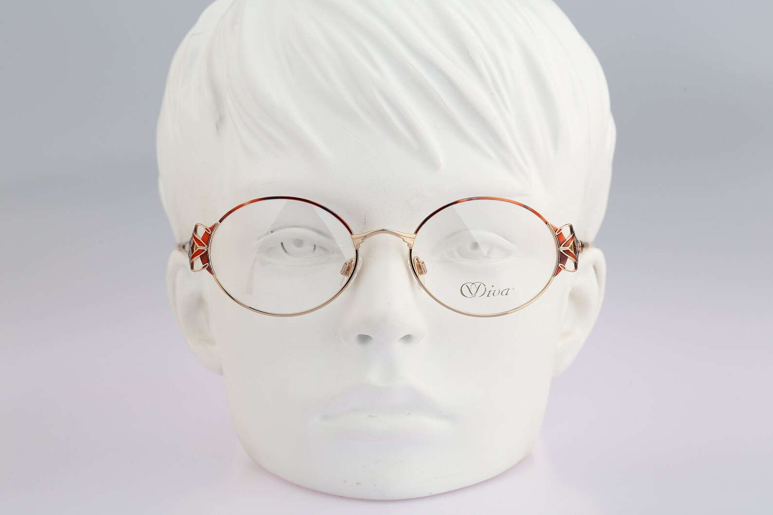 Diva 5047 3, Vintage 90s Victorian Tortoise & Gold Round Eyeglasses ...