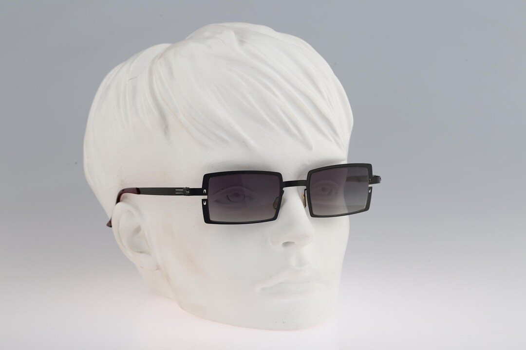 EYE DC Hand Made in France V567 001, Vintage 2000s Lightweight Black ...