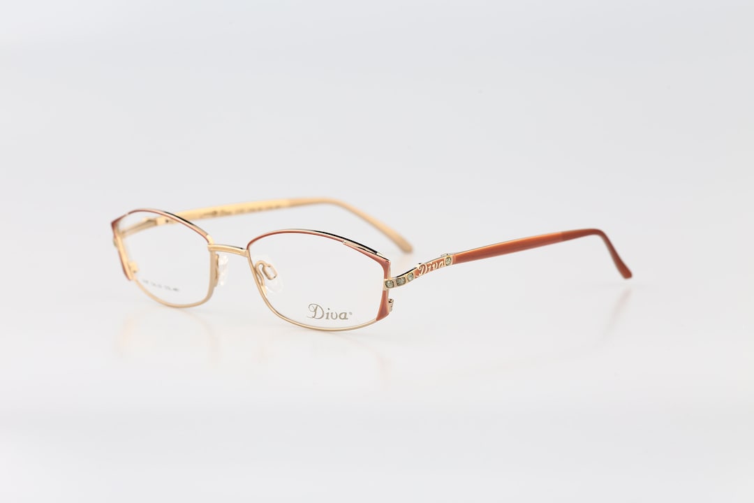 Diva 5187 481, Vintage 90s Gold Rectangle Eyeglasses Frames Womens NOS ...