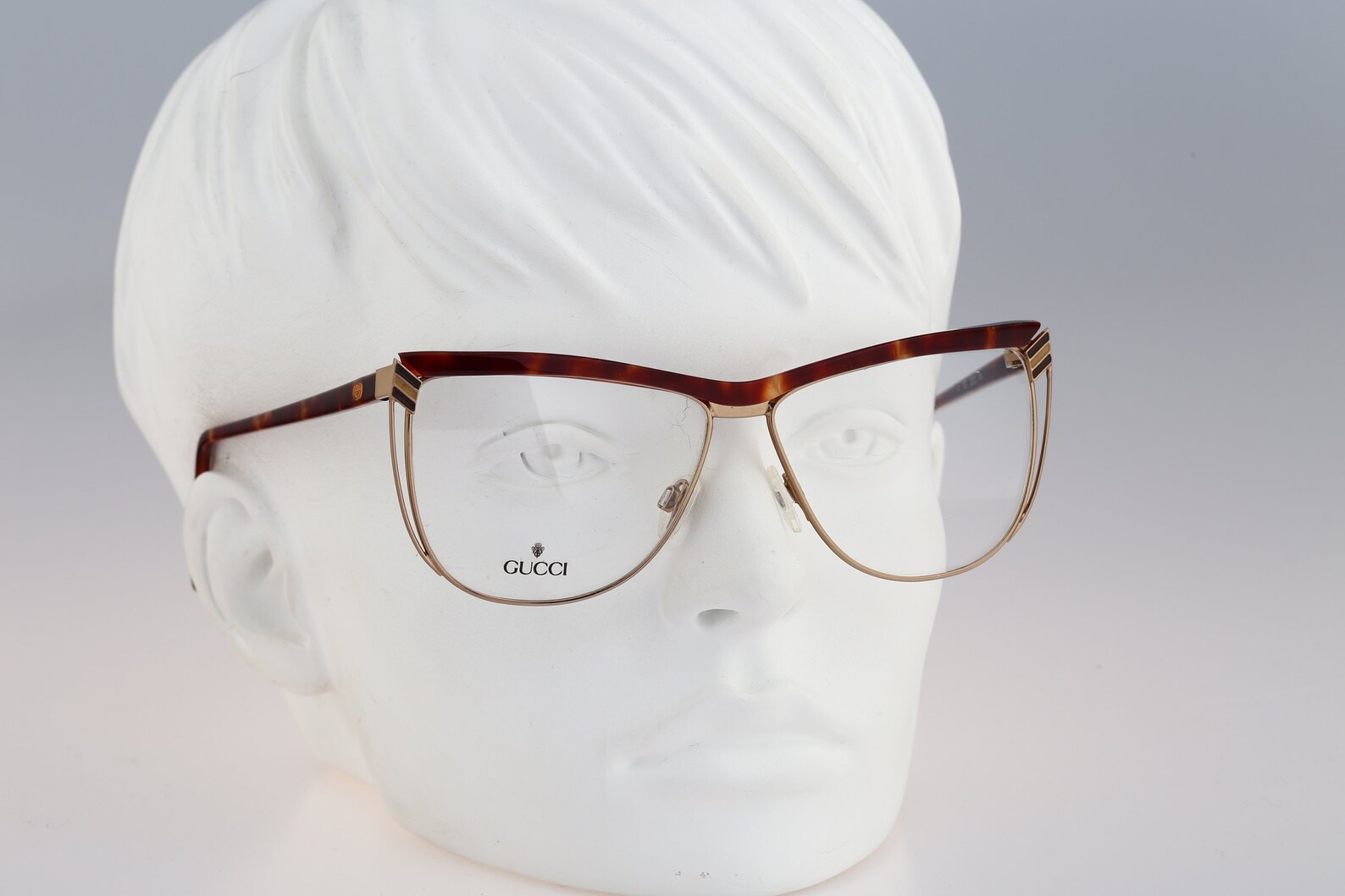 Gucci GG 2300 07L, Vintage 90s Gold & Tortoise Browline Oversized Cat ...