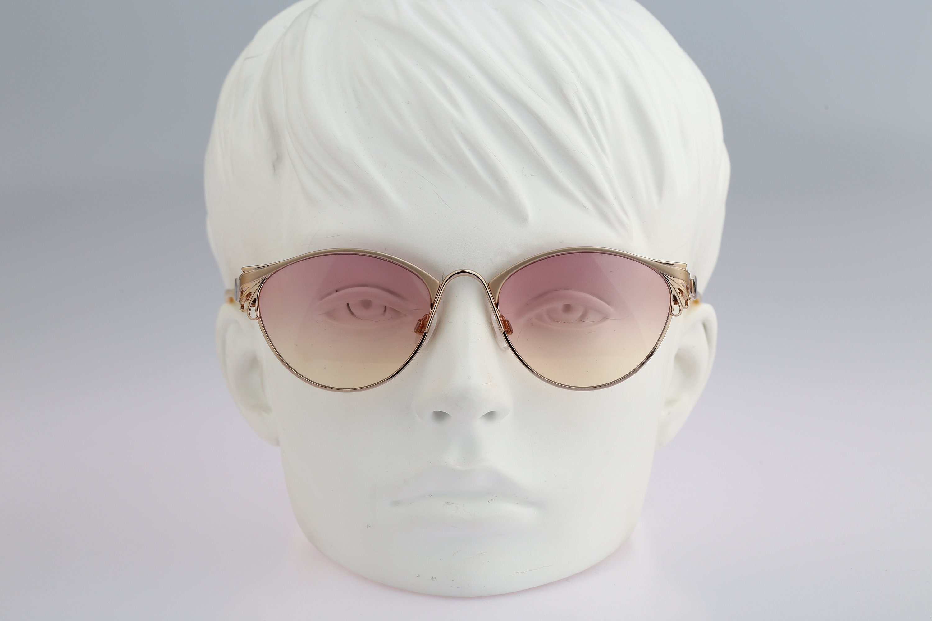 Diva 5039 2, Vintage 90s Tinted Double Gradient Lenses Unique Victorian ...