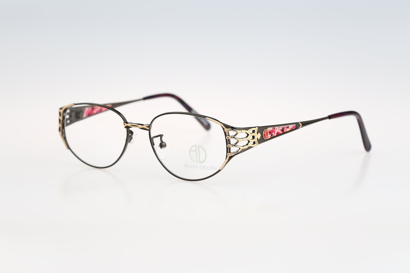 Alain Delon 3331, Vintage 90s Unique Designer Victorian Small Cat Eye ...