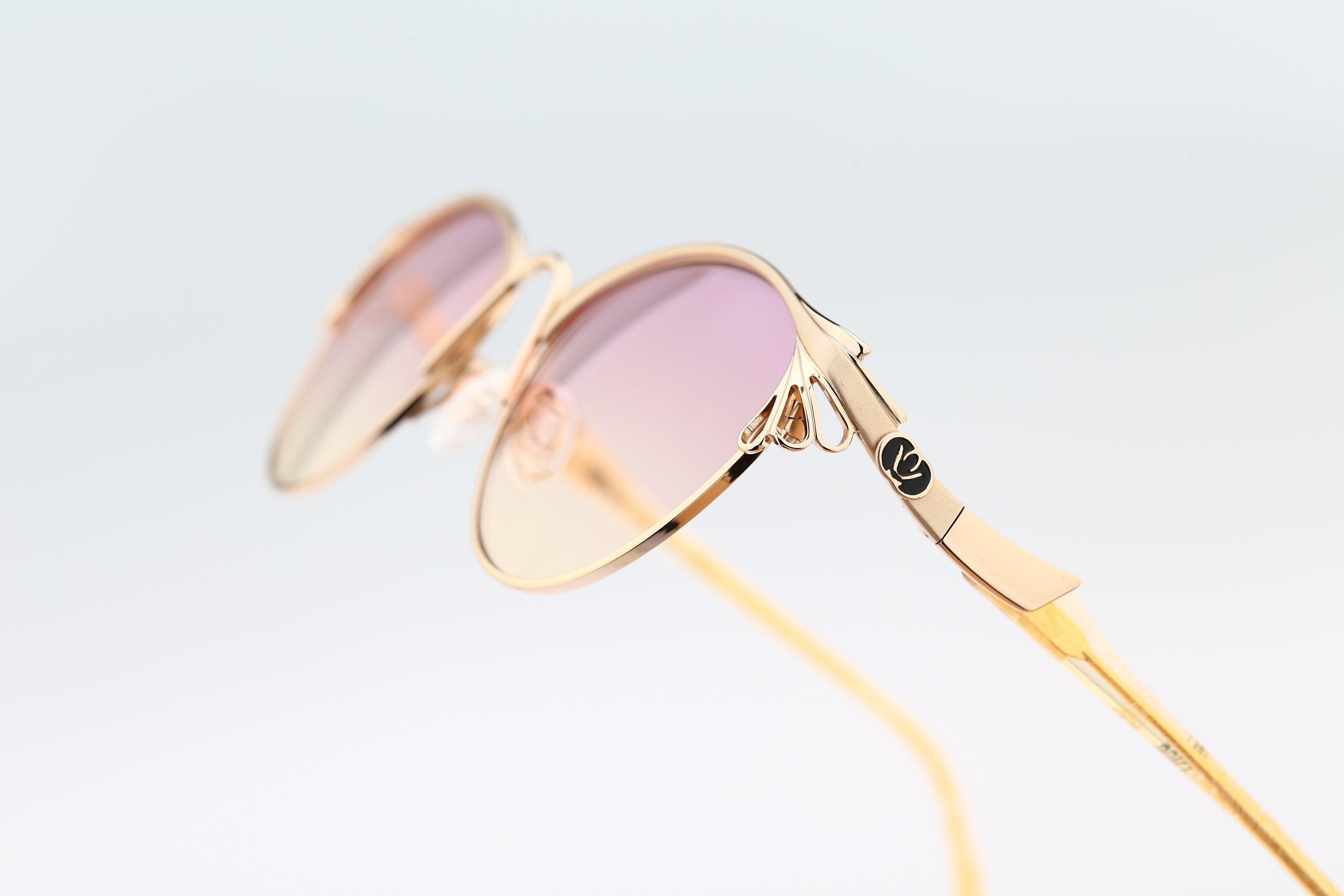 Diva 5039 2, Vintage 90s Tinted Double Gradient Lenses Unique Victorian ...