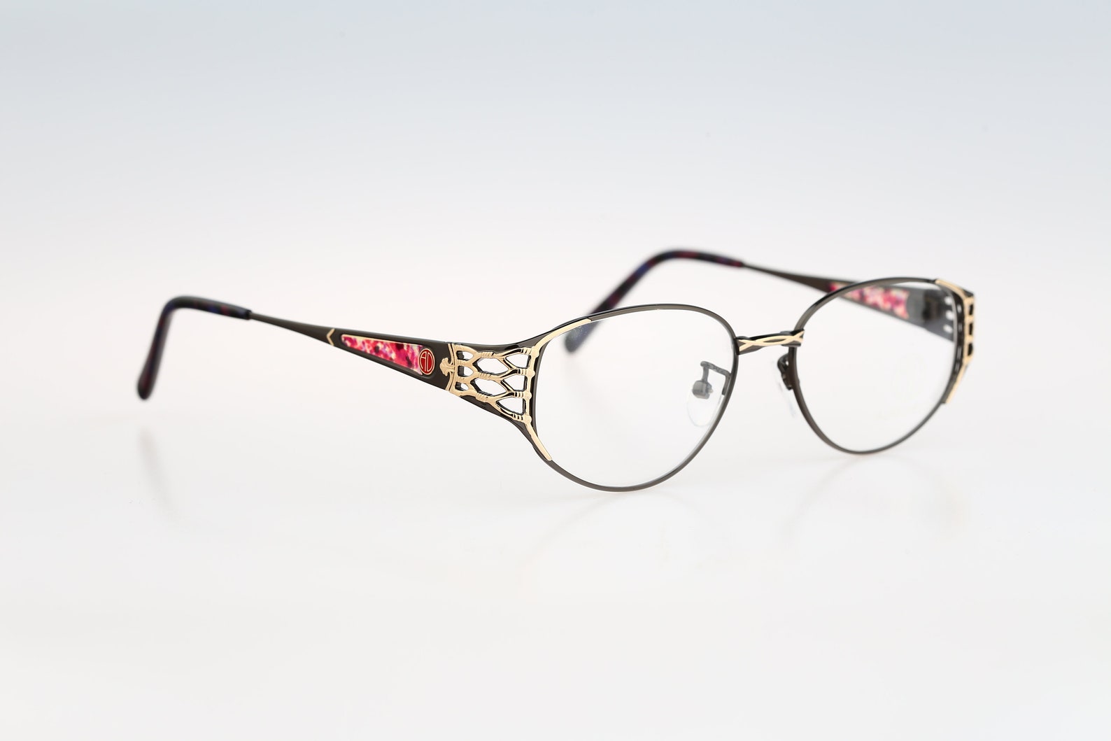 Alain Delon 3331, Vintage 90s Unique Designer Victorian Small Cat Eye ...