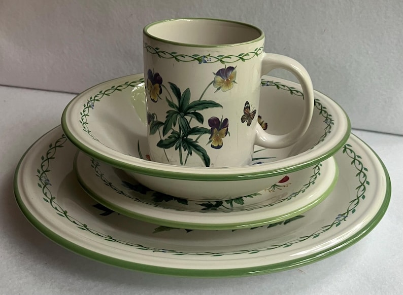 Mikasa Studio Nova Garden Bloom Dinnerware: Floral Pansy Butterfly ...