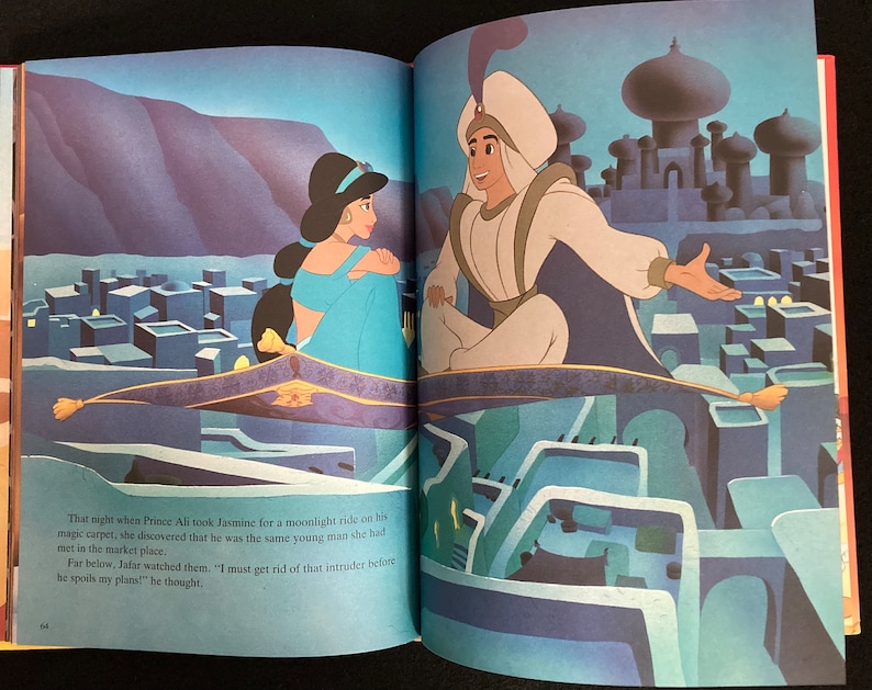 Disney's Aladdin, Large Hardback Book From 1992, Very Good Condition ...