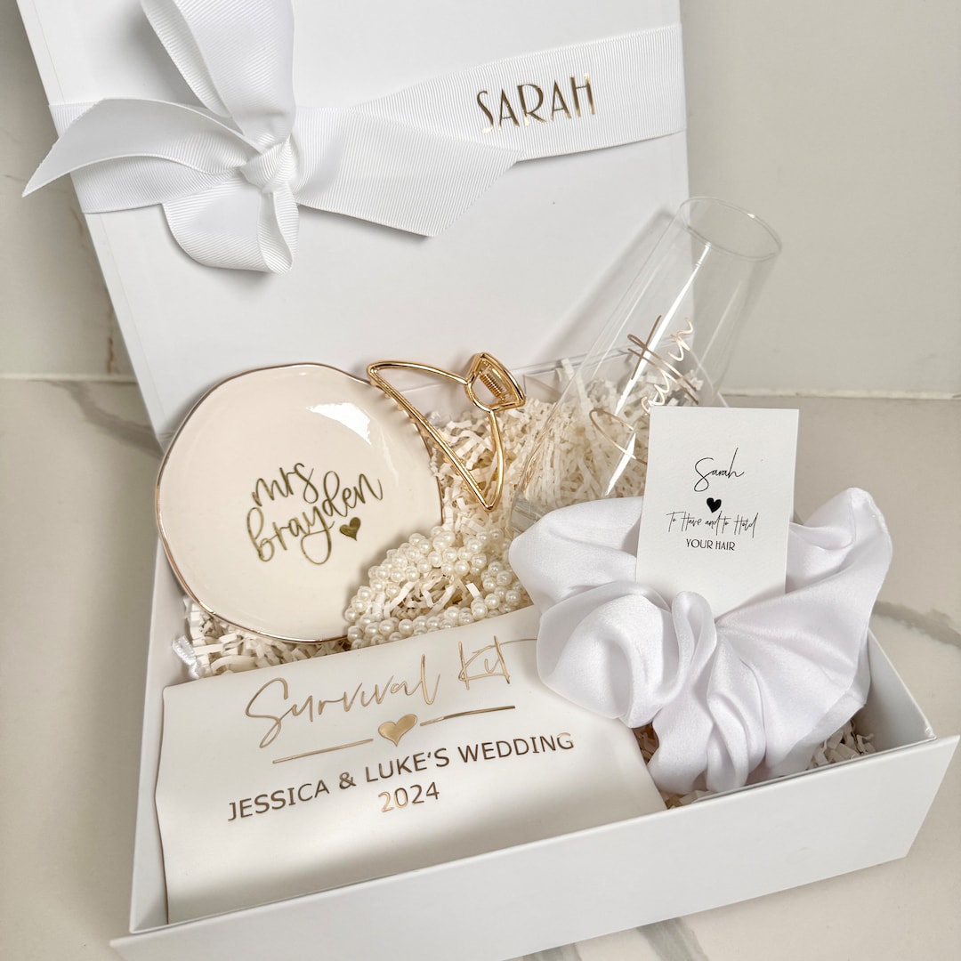 BRIDE = Bride Gift Box Personalised Champagne Flute Hens Bag Ring Dish ...