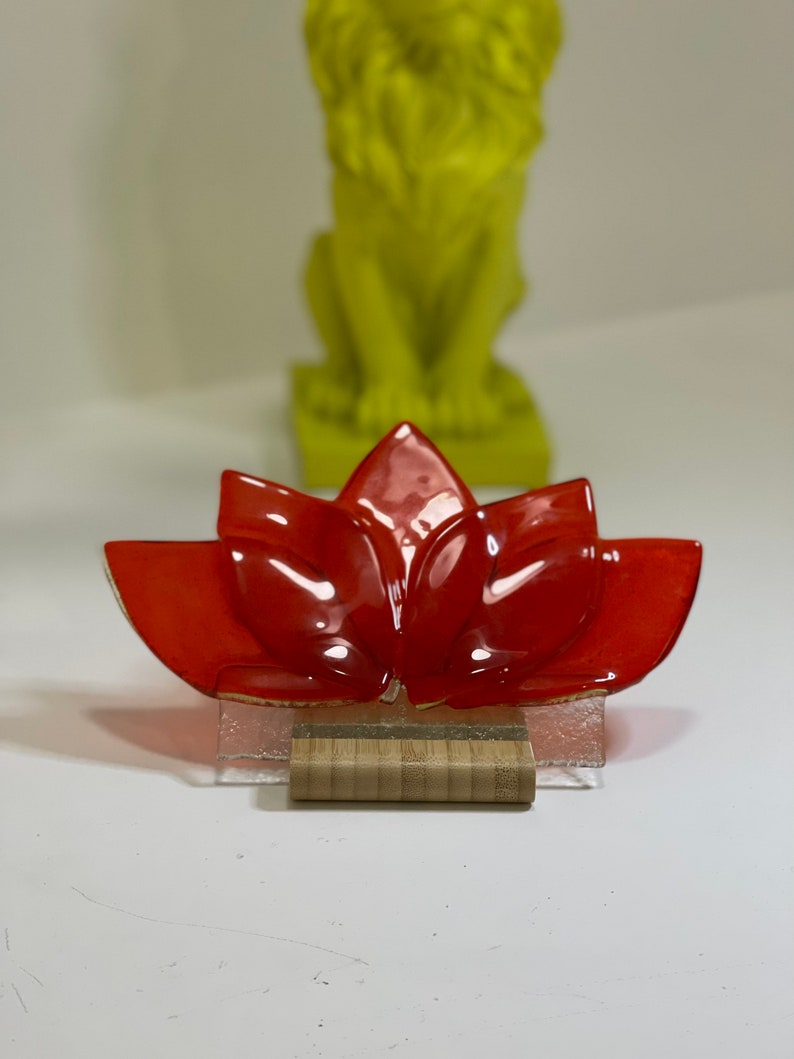 Fused Glass Red Lotus Flower Lotus Suncatcher Unique Gift - Etsy