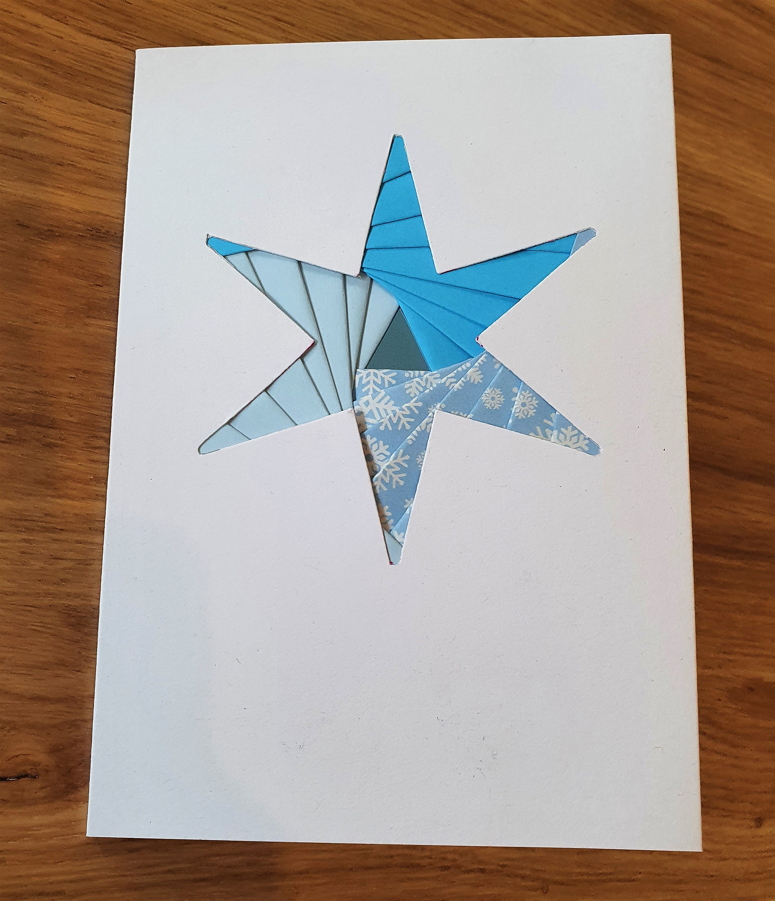 Christmas Iris Folding Patterns | PDF Download | Bauble, Bell, Angel ...