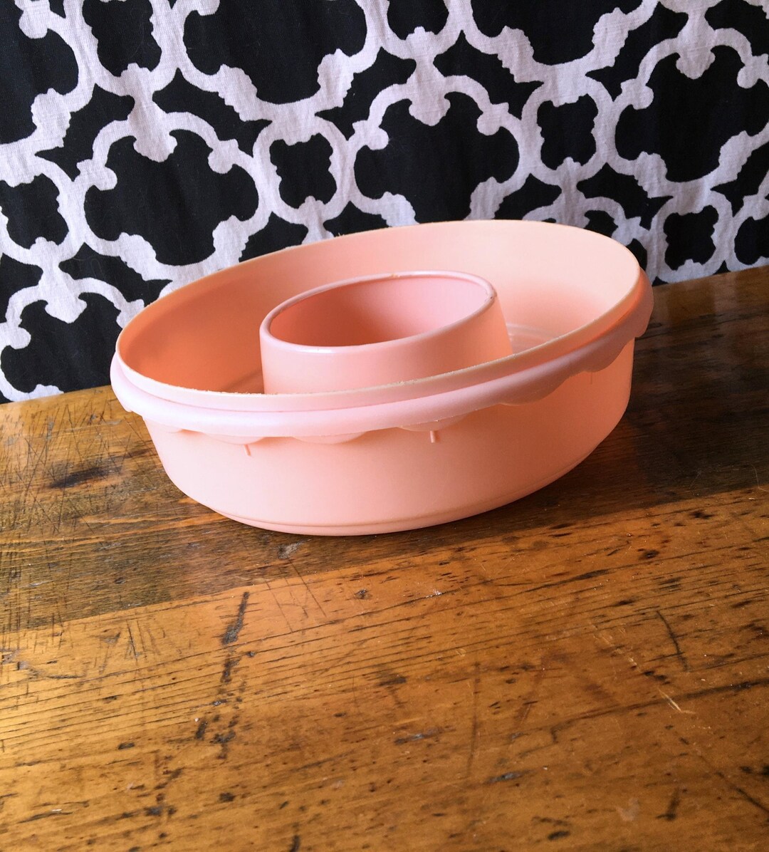 Blisscraft of Hollywood 1950s Pink Jello Mold / Ring - Etsy